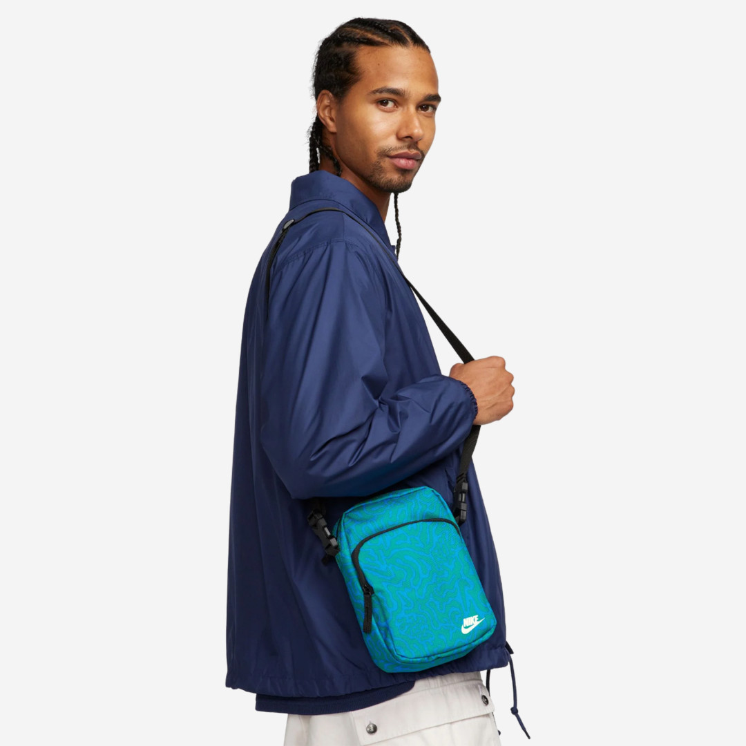 Morral Nike NK Heritage Crossbody- HMN CRFT Unisex Urbano Verde